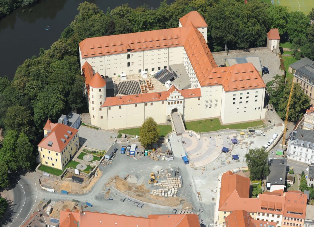 Sanierung Schlossplatz Freudenstein in Freiberg
